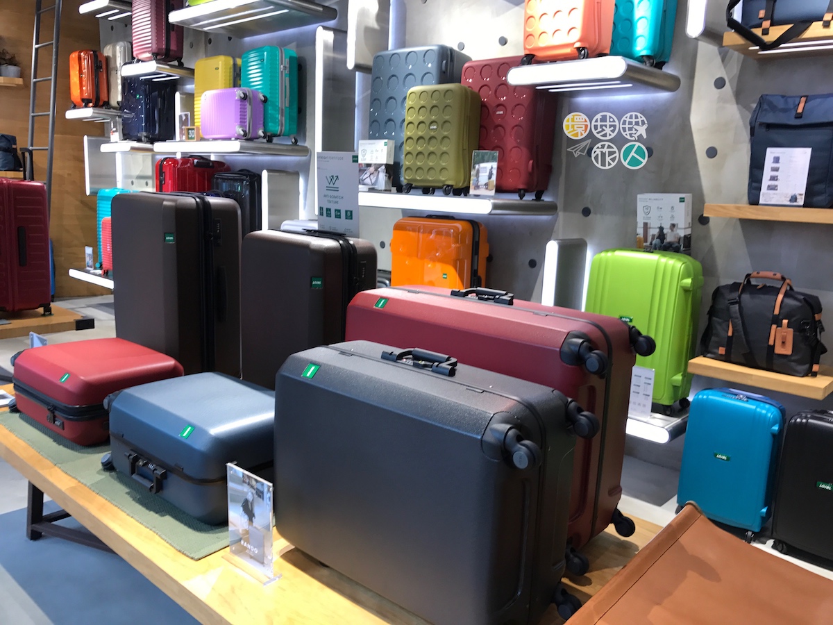 耐用又性價比高的旅行箱，來自日本的 Lojel - 環球旅人